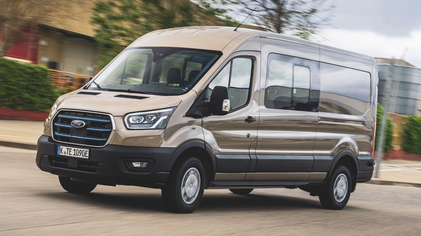 Ford E-Transit Double-Cab-in-Van: Electric Crew Van | Ford UK